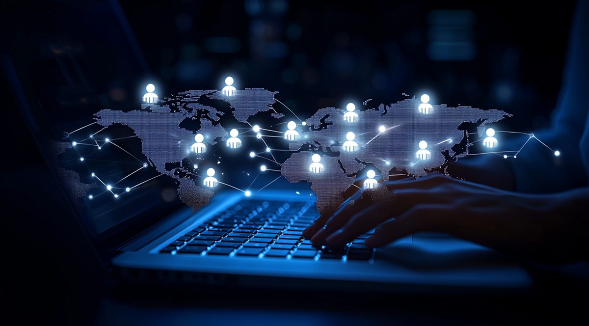 How to Outsource Software Development: Full Guide for 2025